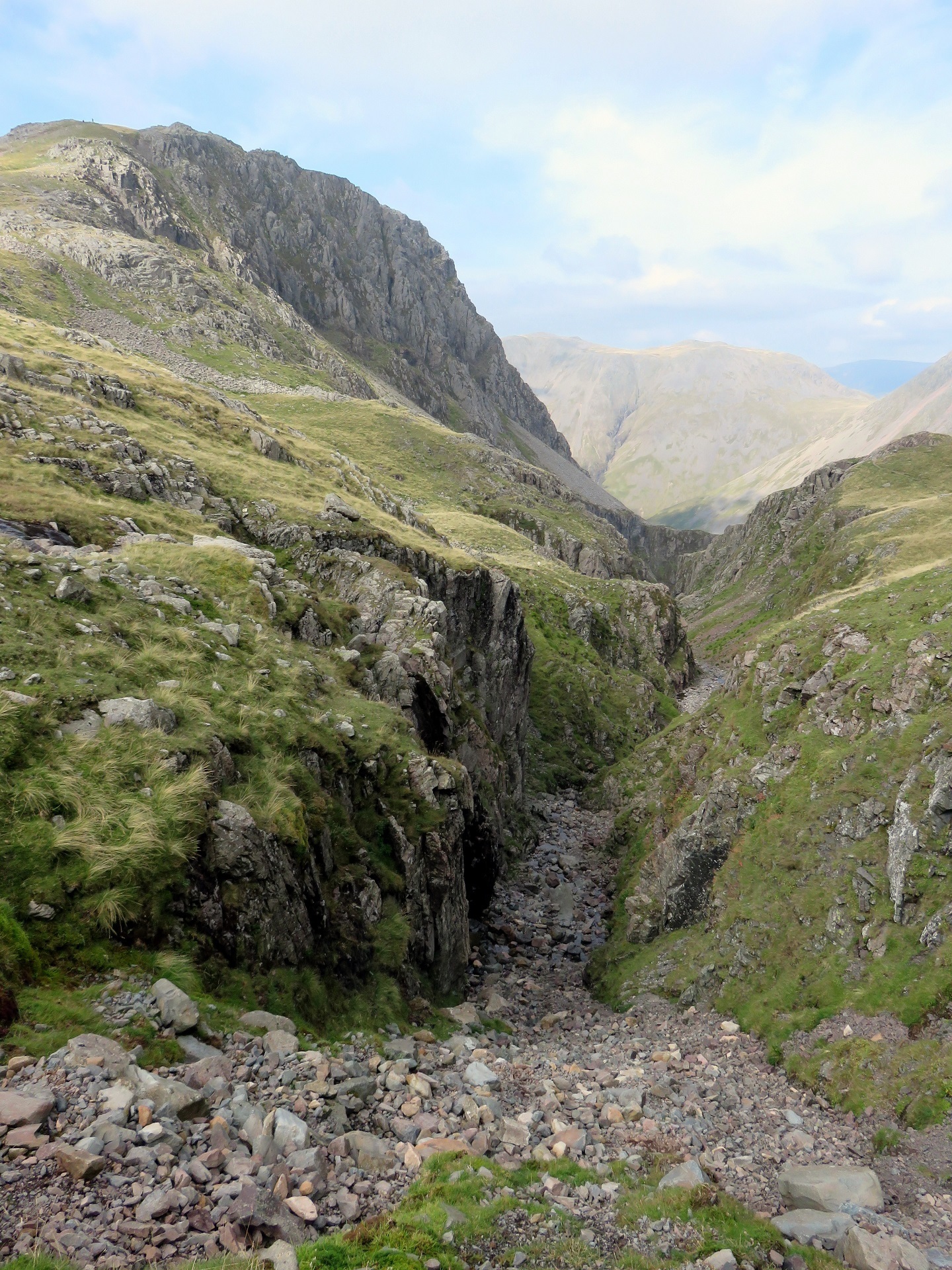 Scafell Pike Corridor Route from Seathwaite via Greenhow Knott | Walk ...