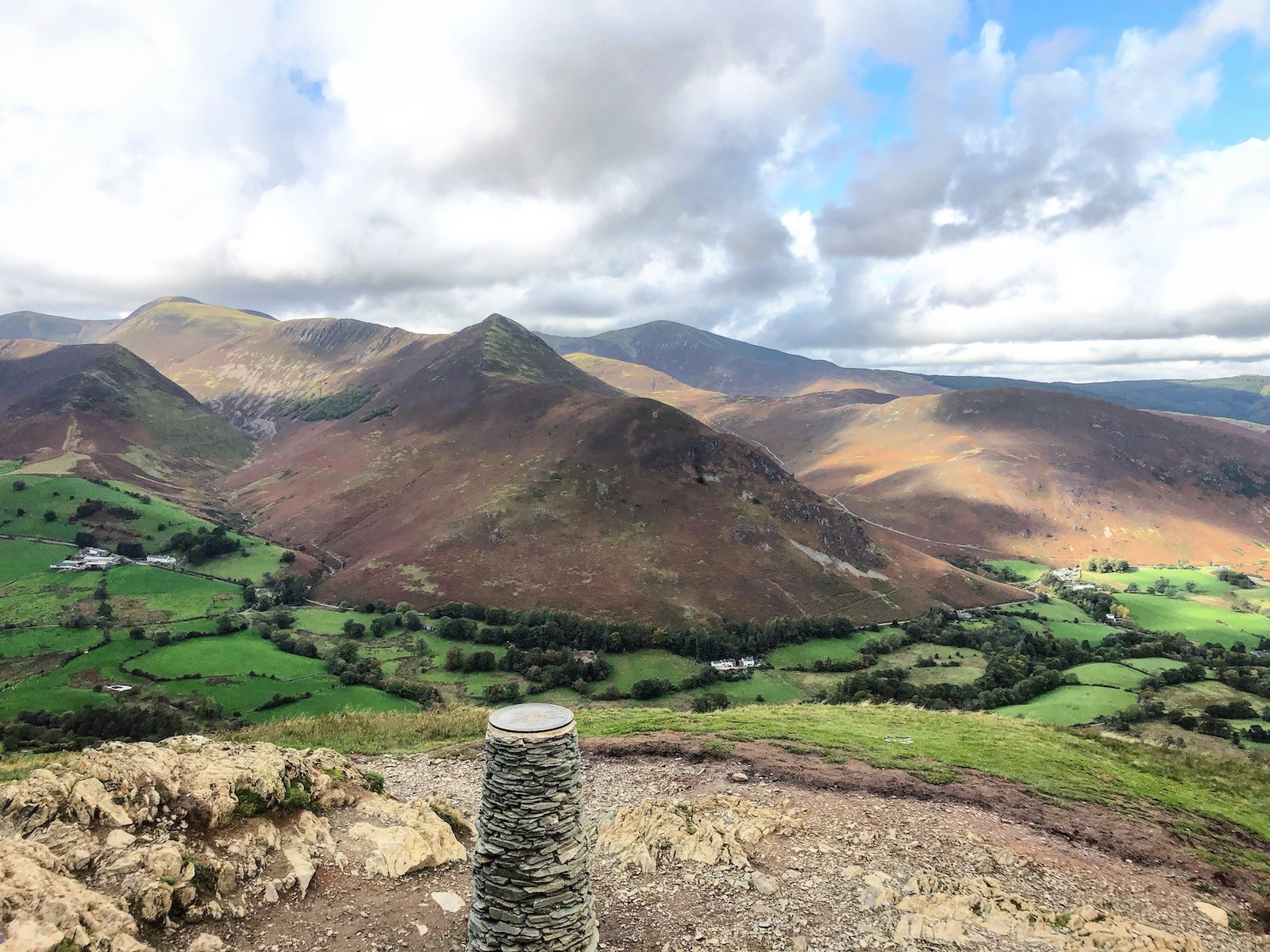 Classic Lake District Walks - Walk up Catbells | Walk up Scafell Pike